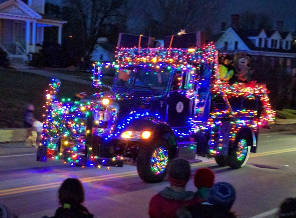 Annual Holiday Parade, Tilton NH - NH Lakes Region Tourism Association